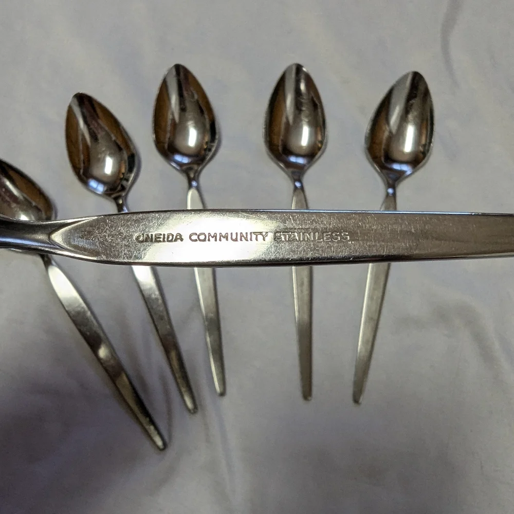 Oneida | Dining | Oneida Community Satinique Old Style Stainless Steel ...